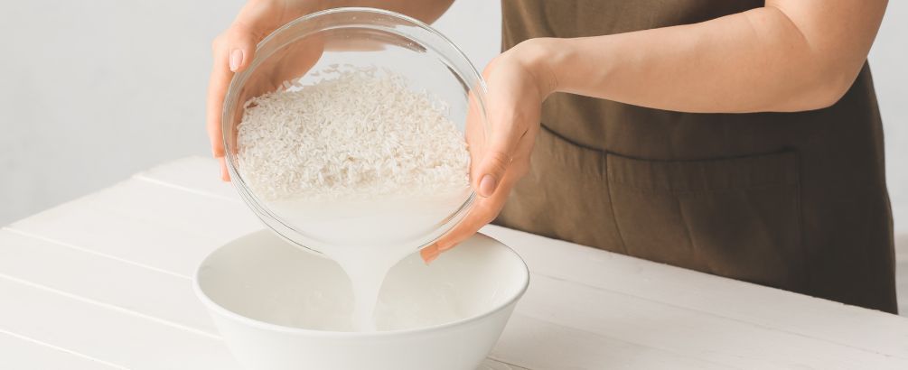 The Wonders of Rice Water: A Complete Guide to Preparation and Its Benefits